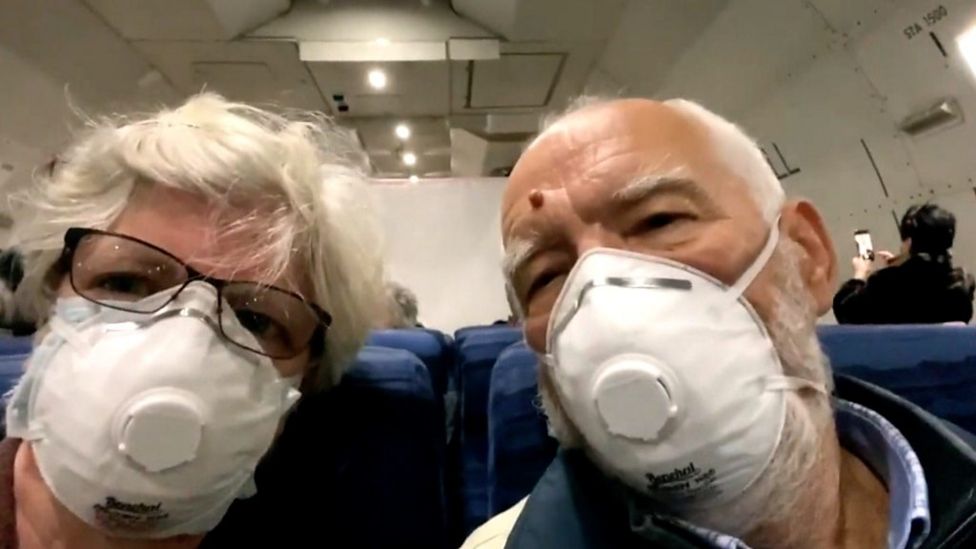 Coronavirus: Why systemic problems leave the US at risk - BBC News