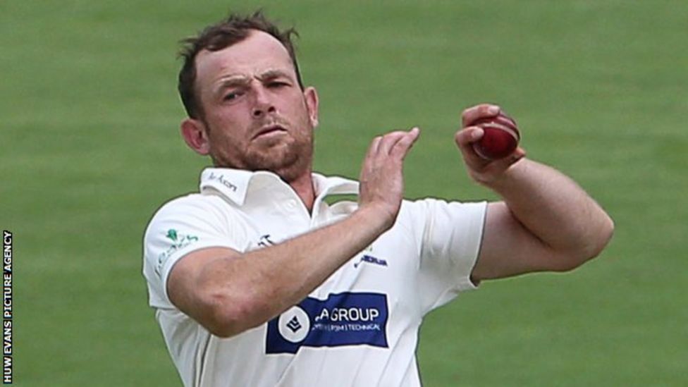 Graham Wagg: Glamorgan all-rounder leaves county after 10 seasons - BBC ...
