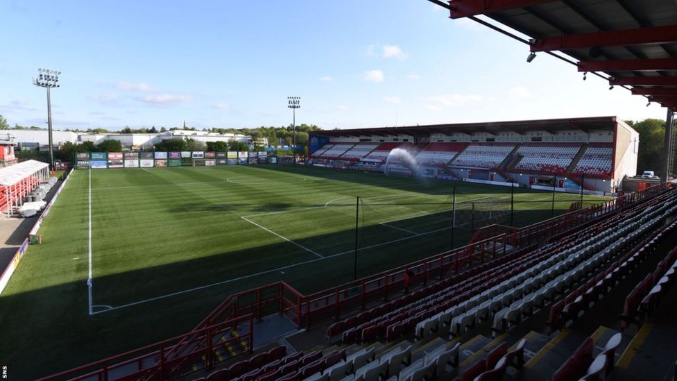 Clyde hopeful of new stadium approval by summer - BBC Sport