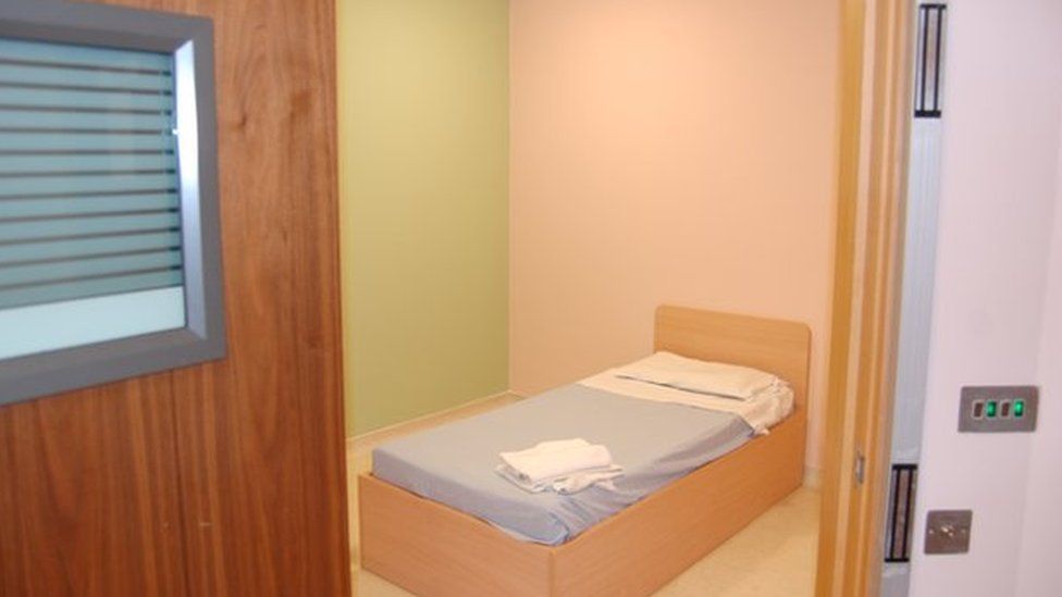 Concern at rise in mental health patient deaths - BBC News