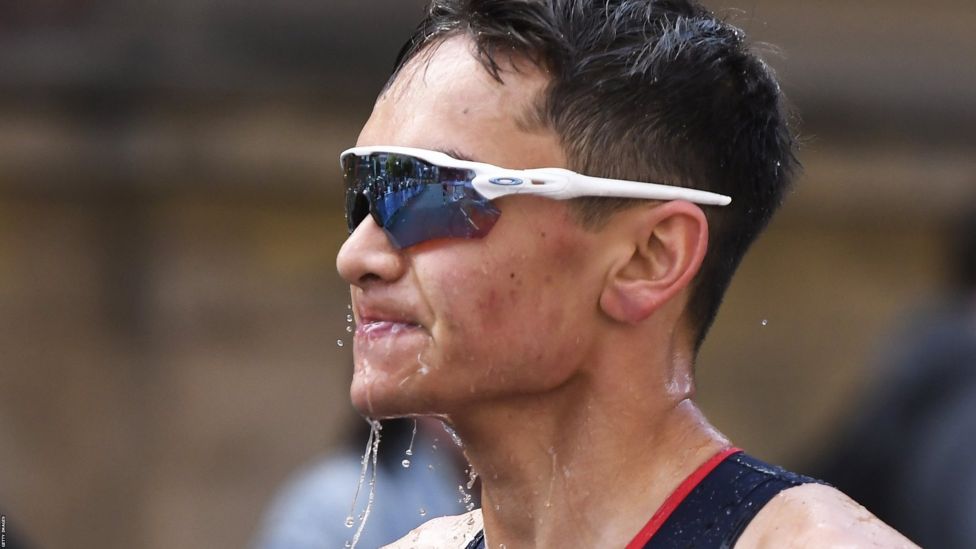 Alex Yee: 'I didn't feel worthy to stand on the start line' - BBC News