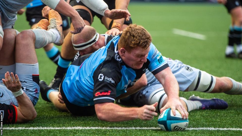 Cardiff 55-21 Dragons - Hosts claim 18th league derby win in a row with ...
