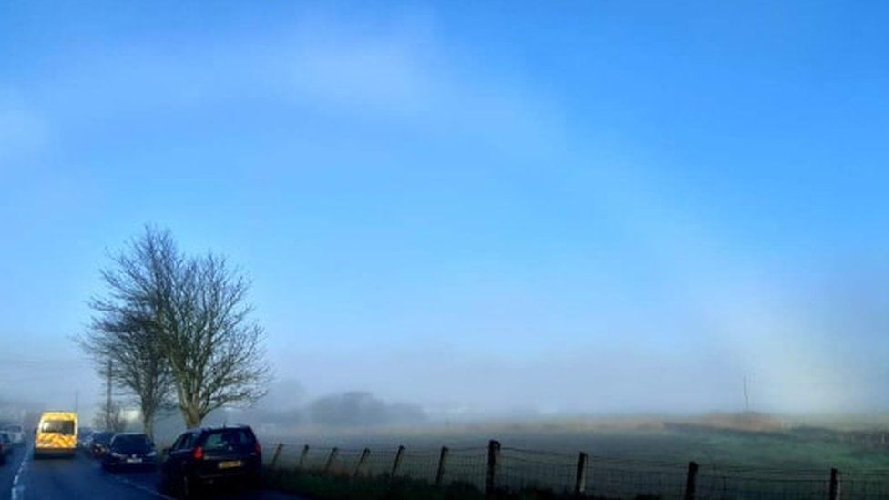 White rainbow: Fogbow captured in Tywyn, Gwynedd - BBC News