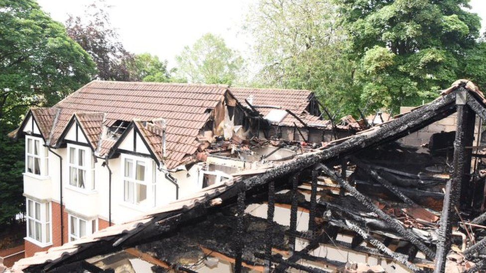 Sunderland care home fire a 'challenging incident' - BBC News