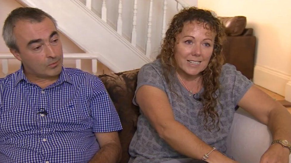 Level crossing death: Sacha Wheeler parents want crossing shut - BBC News