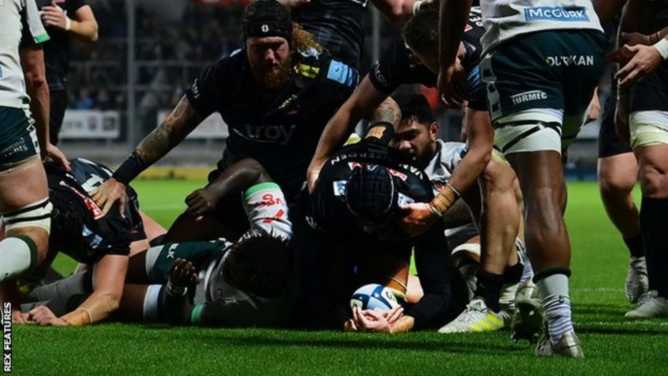 Premiership: Exeter Chiefs 22-17 London Irish - Chiefs hold on to beat ...