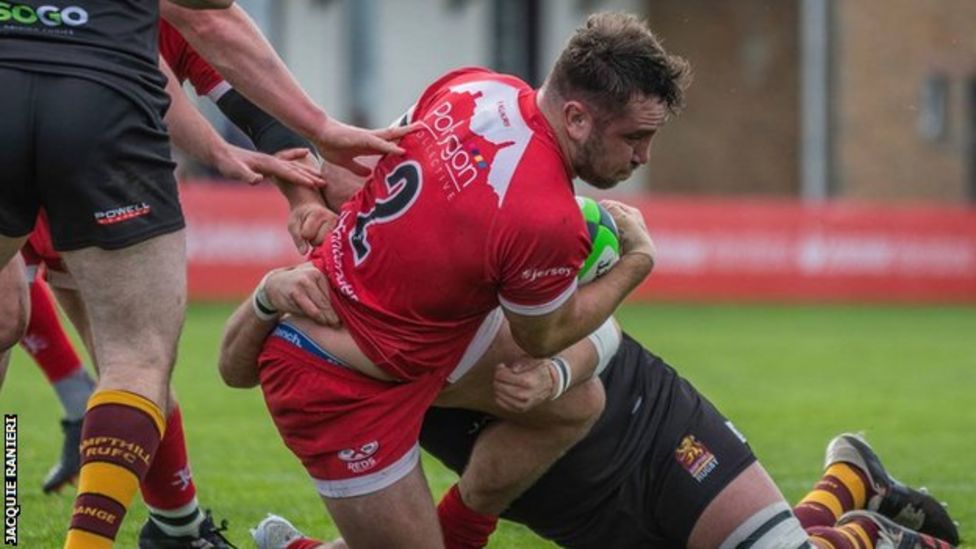 Jersey Reds beat Bedford 45-5 to go top of Championship - BBC Sport
