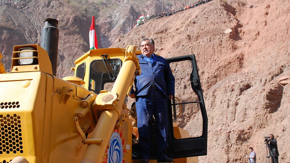 Tajikistan's Rogun: Building the world's tallest dam - BBC News