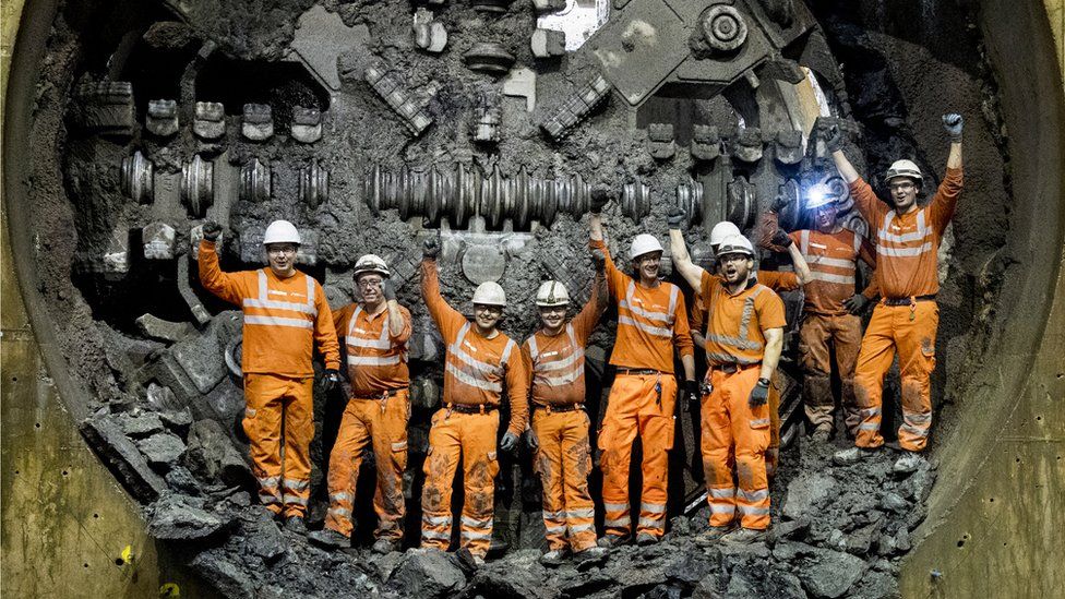 Shieldhall Tunnel now operational as Scotland's biggest sewer - BBC News