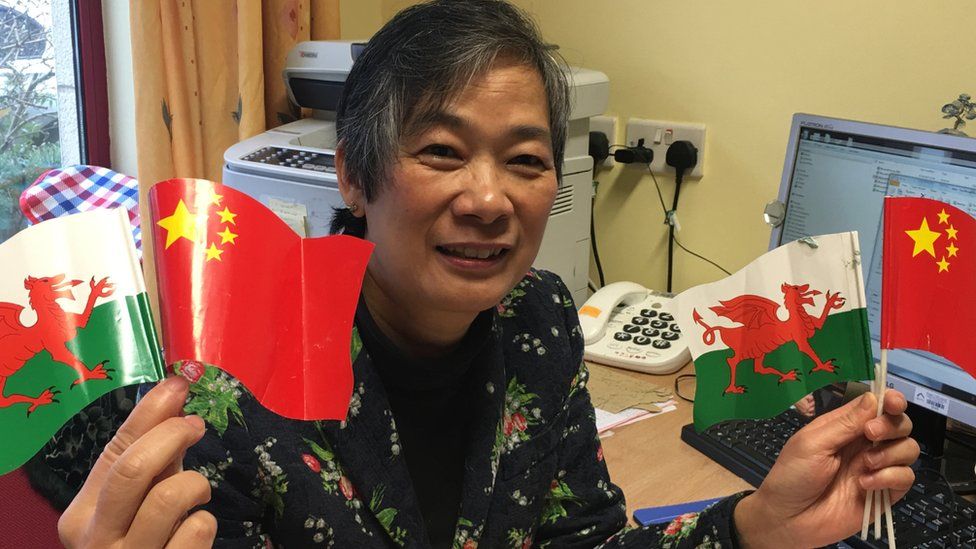 Swansea's Chinese community connecting in retirement - BBC News