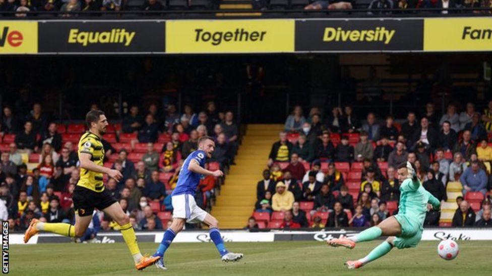 Watford 1-5 Leicester City: Jamie Vardy scores twice as Foxes condemn ...