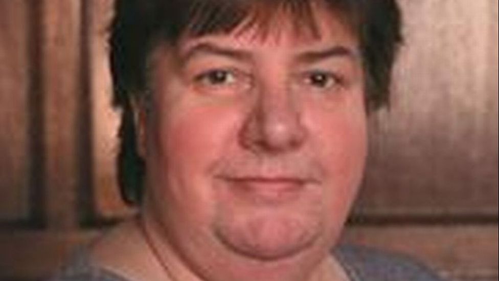 Coventry: Labour councillor suspended amid anti-Semitism row - BBC News