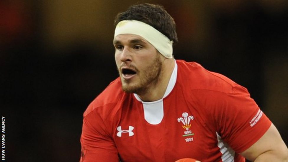 Pro12: Fresh Ospreys deal for prop Ryan Bevington - BBC Sport
