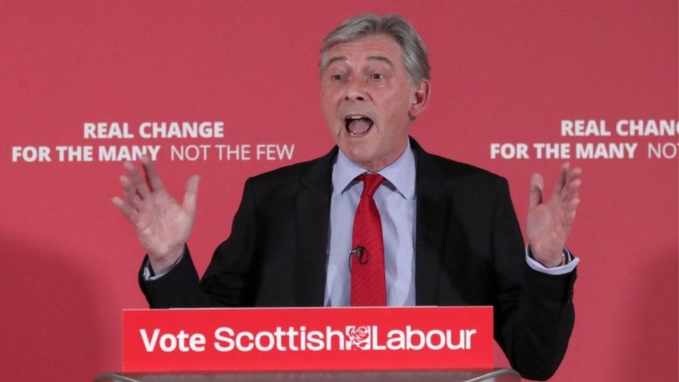 Richard Leonard: Only Labour 'can stop no-deal Brexit' - BBC News