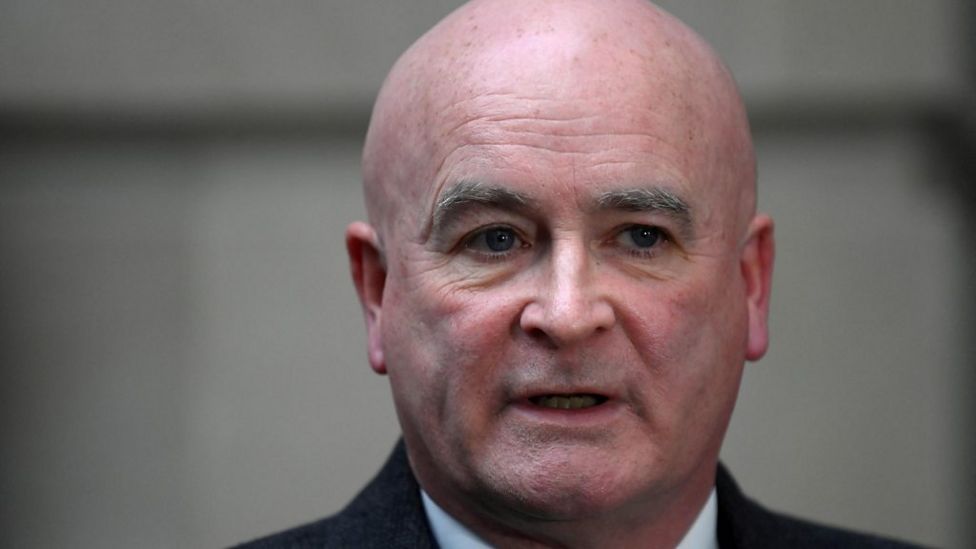 Mick Lynch: Union leader who's in the national spotlight - BBC News