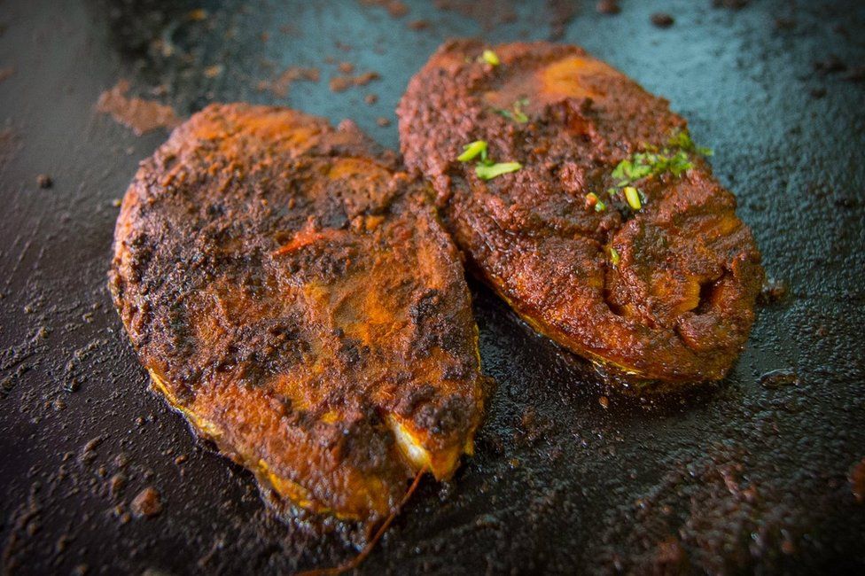 The tiny restaurants delighting Indians with just one wonder dish - BBC ...