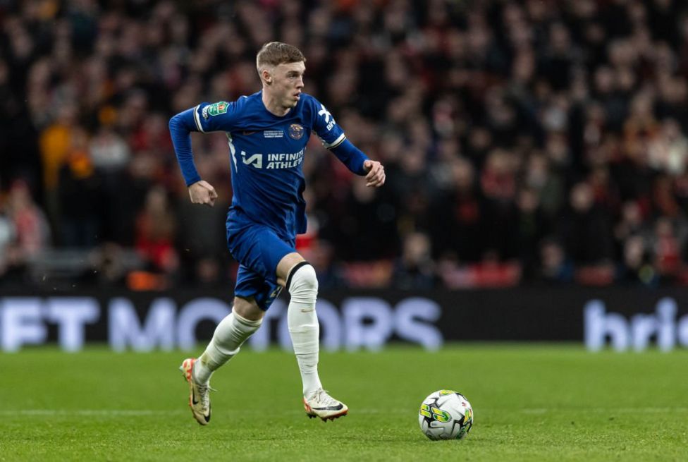 Liverpool's young players beat Chelsea to League Cup title - BBC Newsround