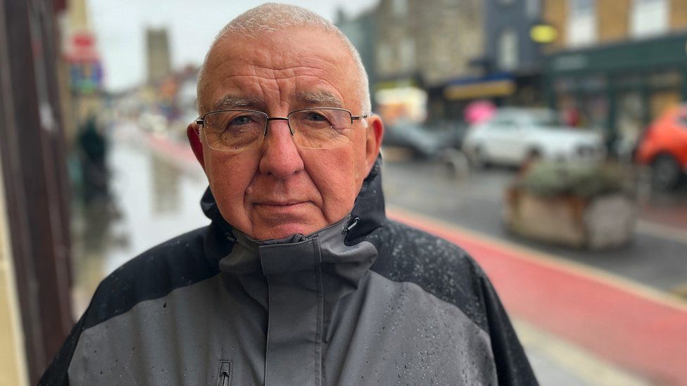 Keynsham councillors say 'optical illusion' cycle lane still a risk ...