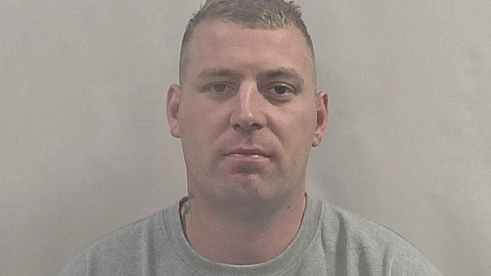 Andrew Welbourne killing: Daniel Astley jailed for seven years - BBC News