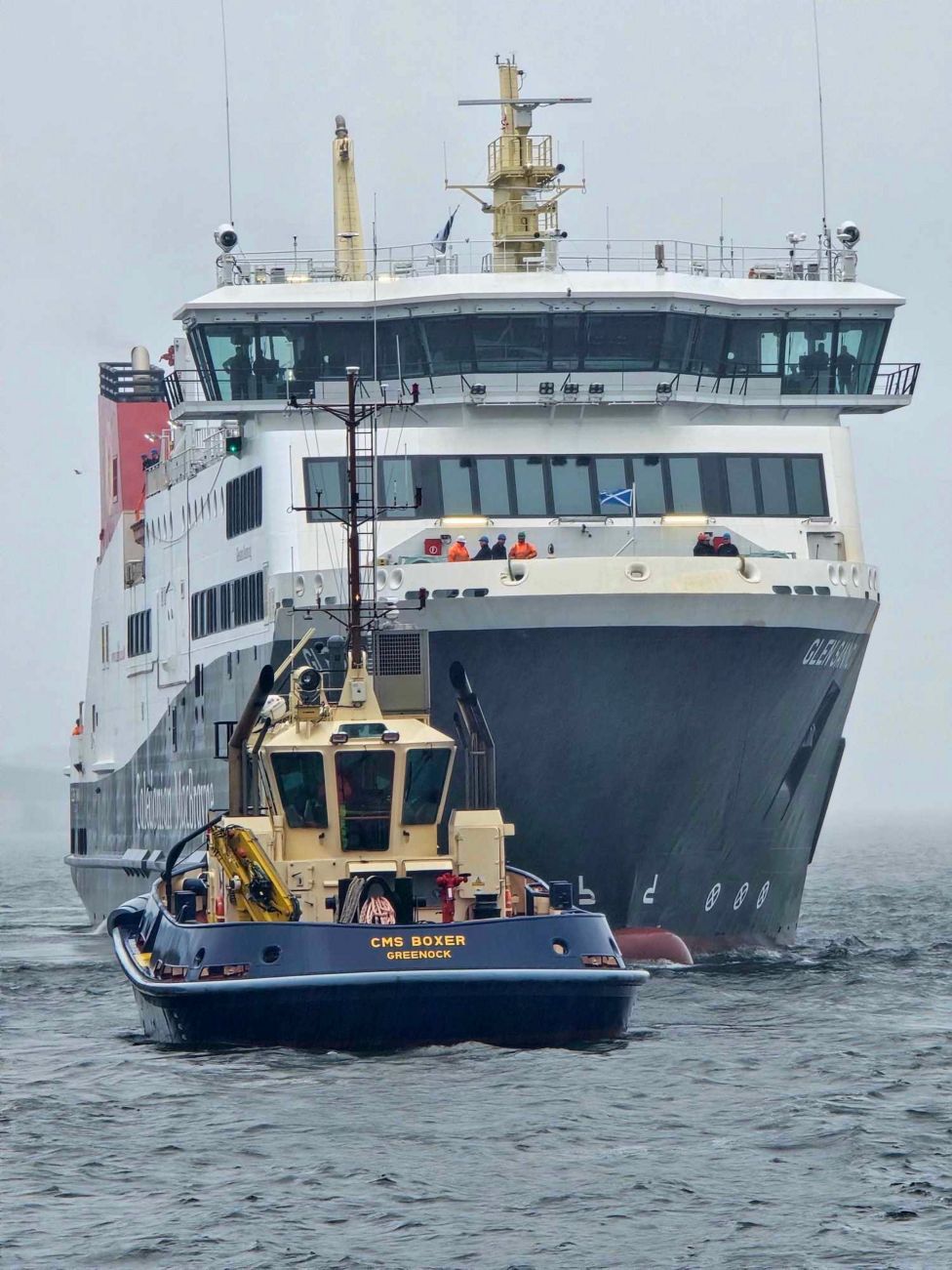 New CalMac ferry Glen Rosa launches into River Clyde - BBC News