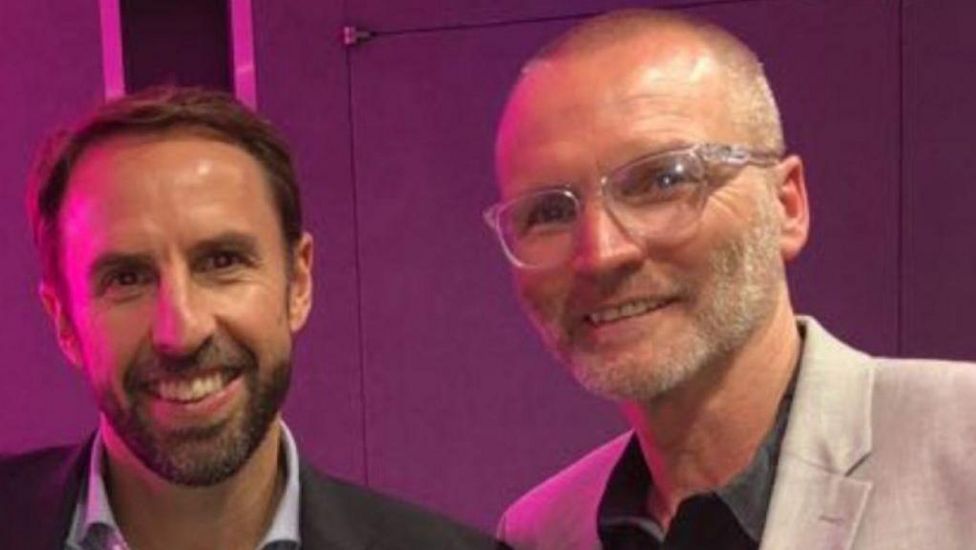 Southgate coping with pressure, says ex-teammate Geoff Thomas - BBC News