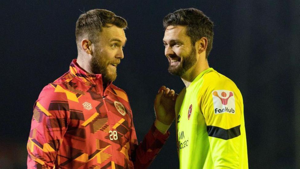 Steve Clarke's 'big decision' between Zander Clark & Craig Gordon - BBC ...