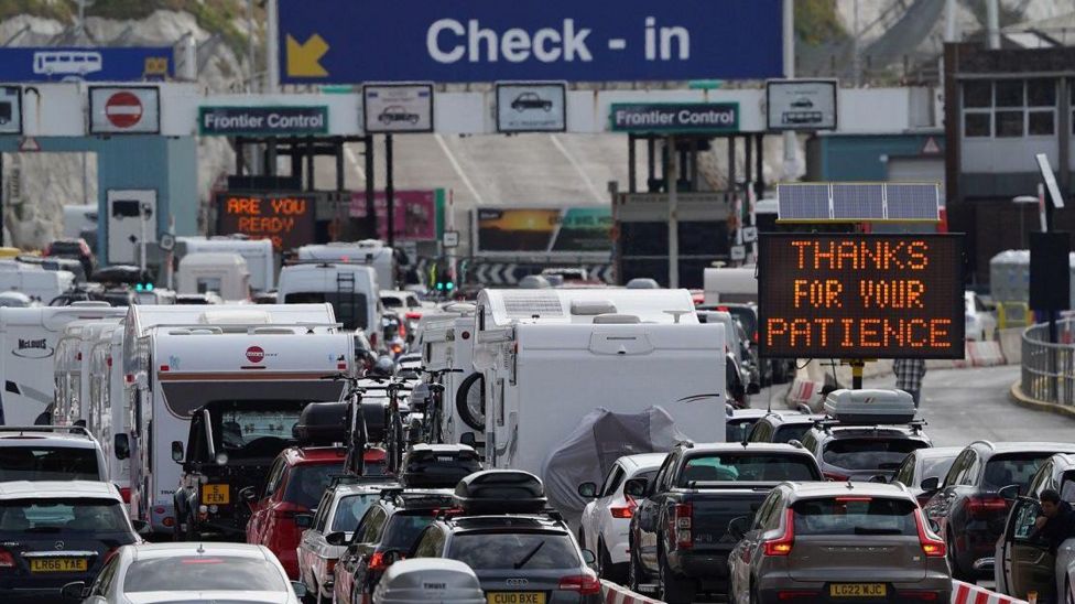 Dover port warns of up to two-hour waits at peak times - BBC News