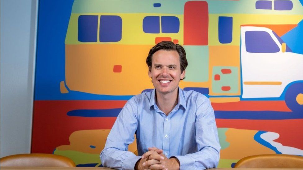 Hospitality firms face 'perfect storm' this winter - BBC News