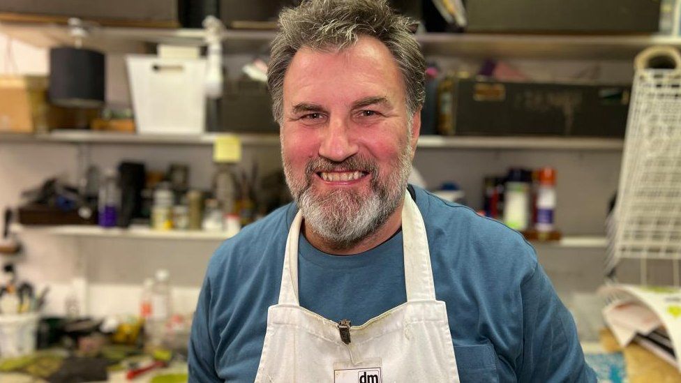 Diss craft skills charity launches bid to buy building - BBC News