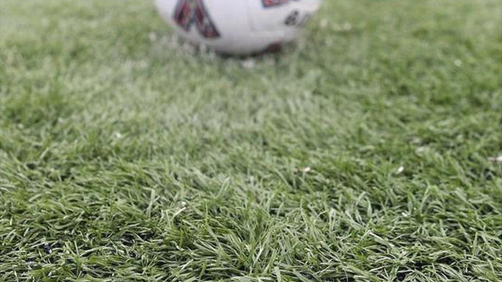 Plastic-free Ryedale school wins synthetic pitch bid - BBC News