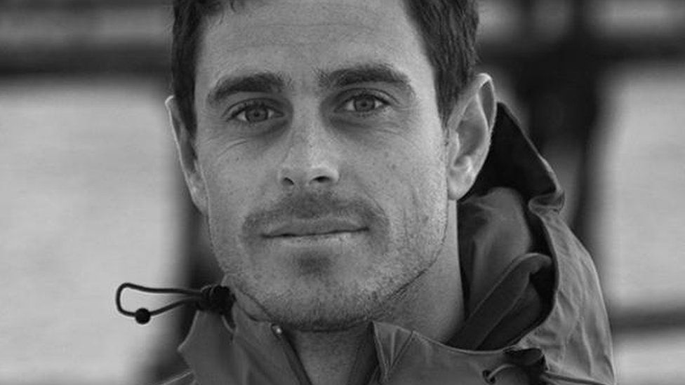 Big wave surfer Tom Butler hit by tonnes of water - BBC News