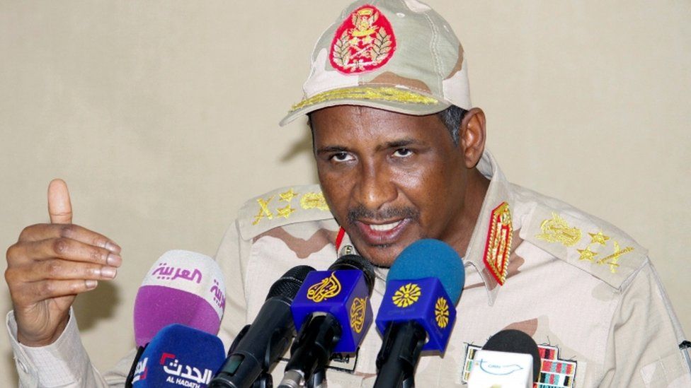 Sudan army quells Khartoum mutiny by pro-Bashir troops - BBC News