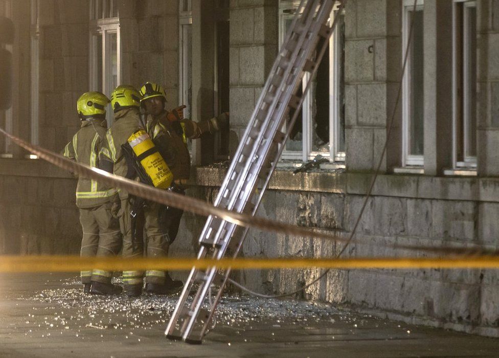 One taken to hospital after serious fire at flat in Aberdeen - BBC News