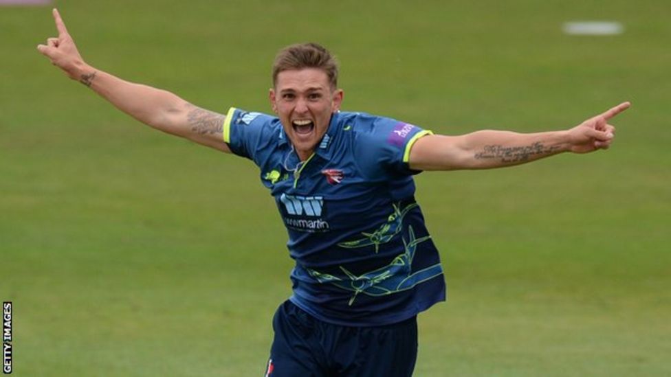 Harry Podmore & Zak Crawley: Kent pair sign extended contracts - BBC Sport