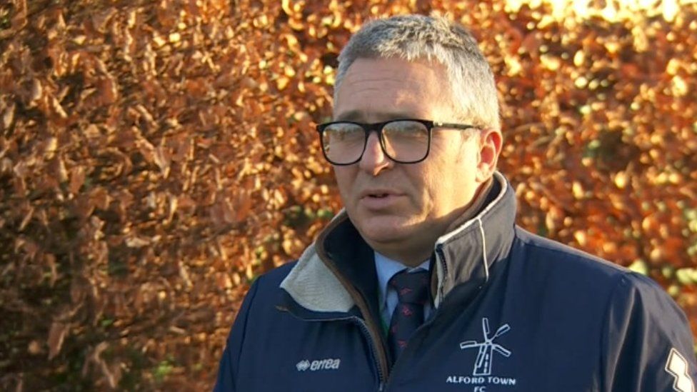 Ted Vines: Minute's applause for boy, 12, killed in crash - BBC News