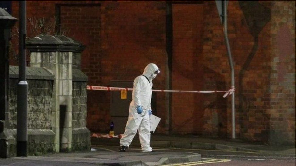 Weekly paper review: Rat raid on estate and double stabbing - BBC News