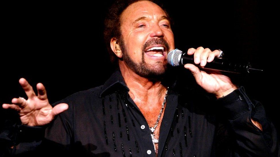 Katherine Jenkins, Tom Jones to play Llangollen eisteddfod - BBC News