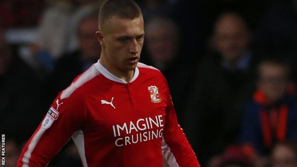 Luke Norris: Colchester United sign Swindon Town striker - BBC Sport