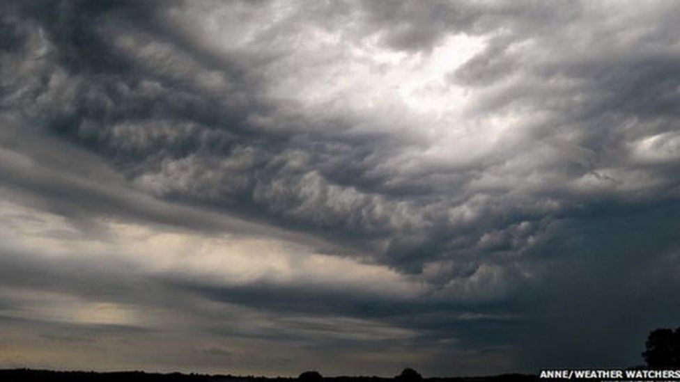 Cloud-busting: Asperitas cloud - BBC Weather