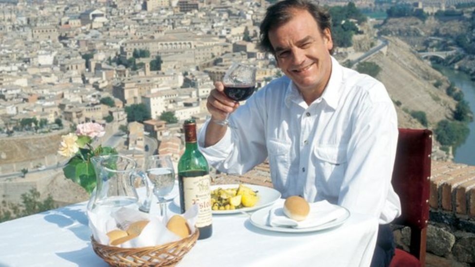 The Secret Footballer: I want to 'out' myself - but fear I'll be sued ...