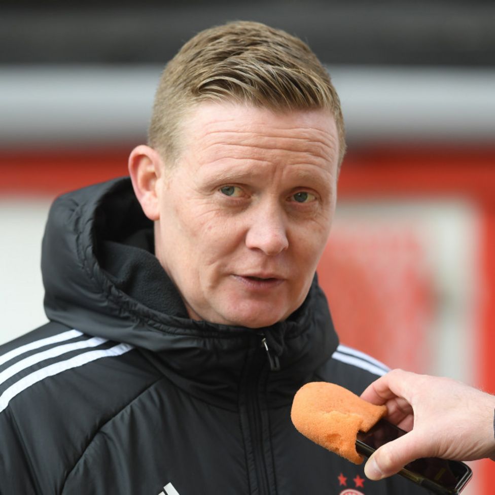 Robson on the Dons job, Duk's talents & chasing third place - BBC Sport