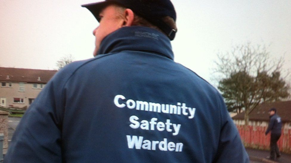 Private security firm to patrol Fermanagh trouble hot spots - BBC News