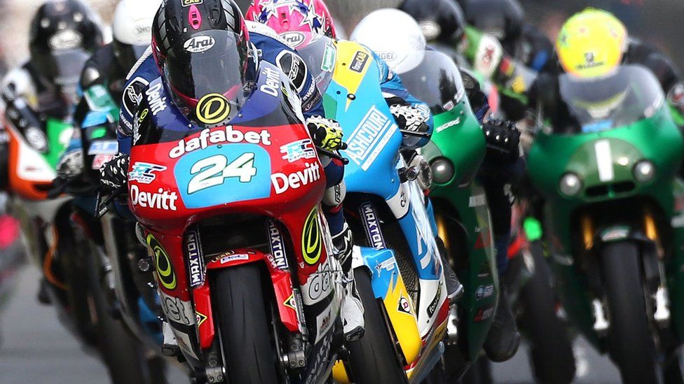 Jamie Hodson's girlfriend says racing was his passion - BBC News