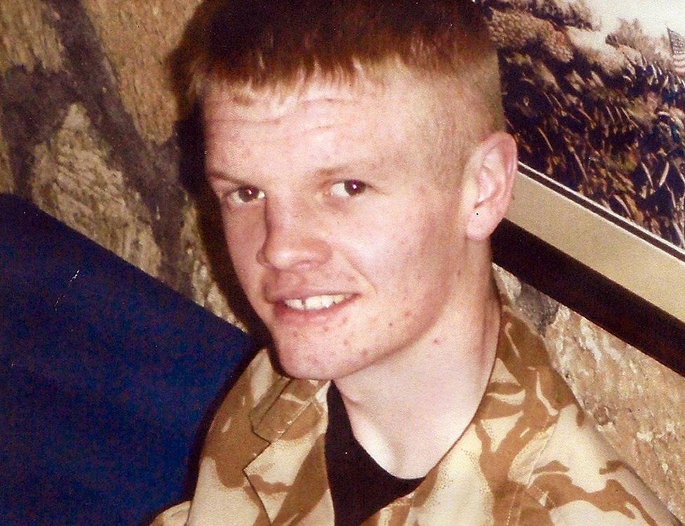 Soldier firing range death: Payout for Dean Griffiths' widow - BBC News