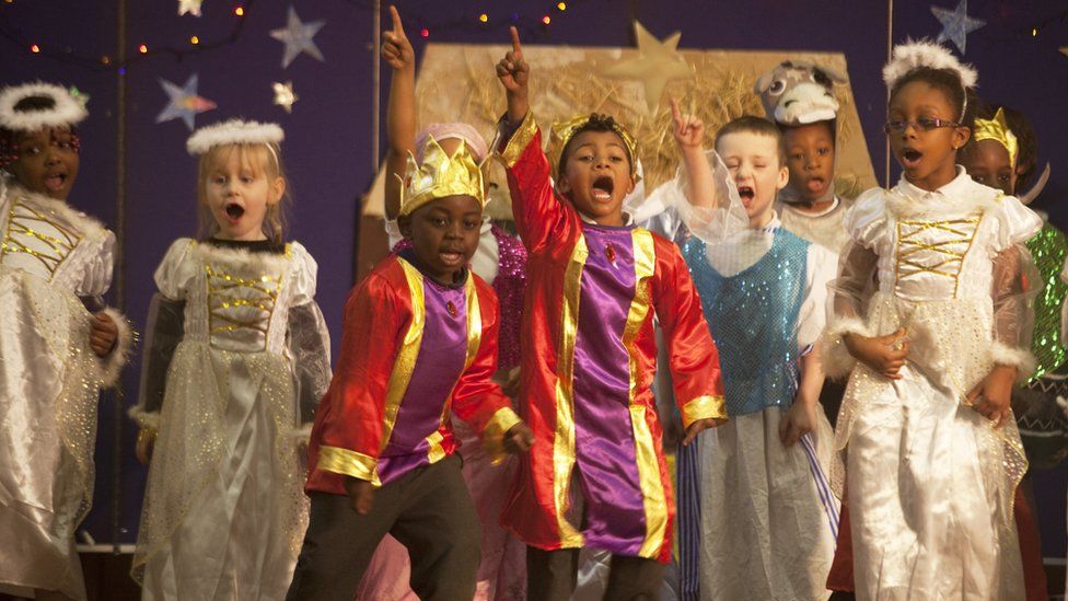 Will there be a royal Bake Off? - BBC Newsround