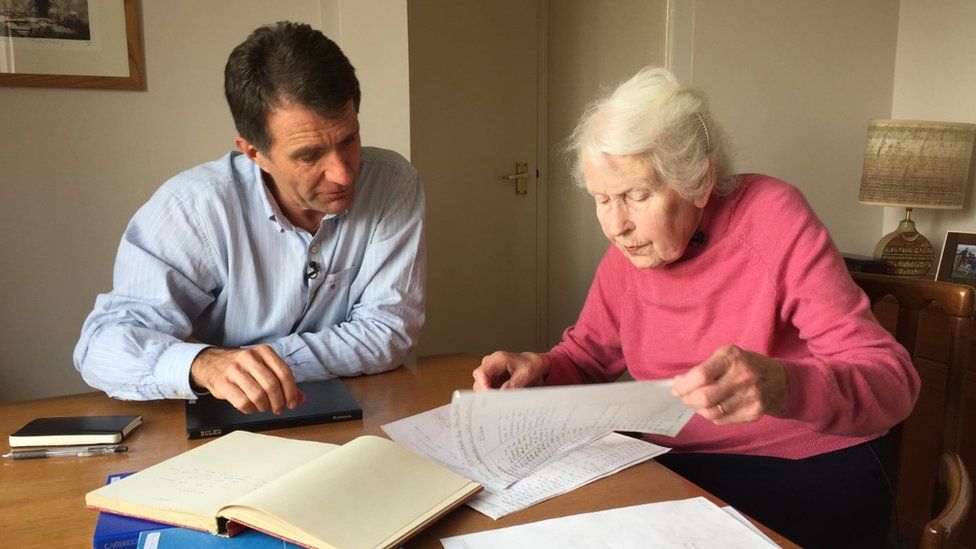 Climate change could transform gardens - BBC News