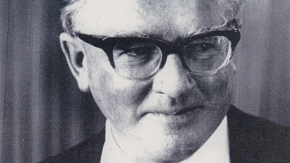 My uncle, Nelson Mandela and the Rivonia Trial - BBC News