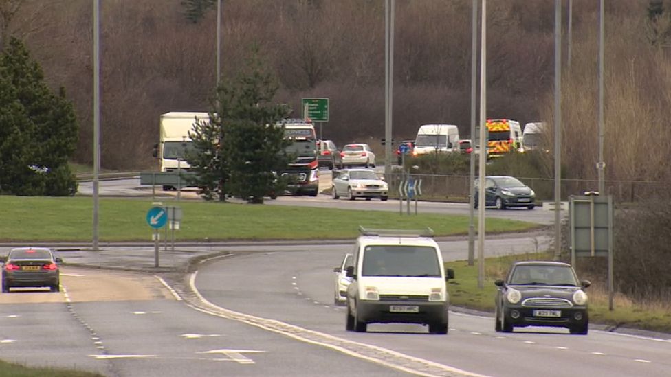 Injured Gillian Kay recalls fatal 140mph crash on A77 - BBC News