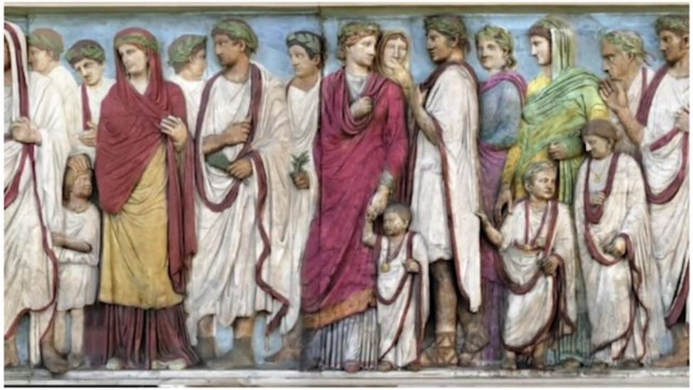 Dewa Roman Experience museum objects to Chester council bin plan - BBC News