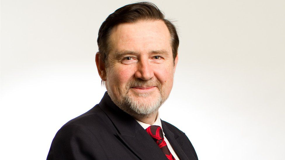 Pressure grows on UK to ratify Paris climate change deal - BBC News